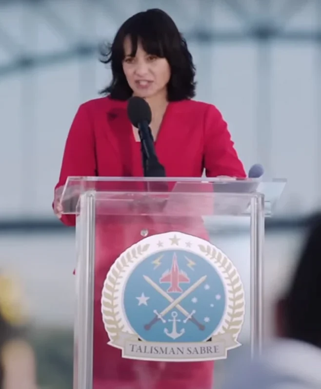 NCIS Sydney Daniela Farinacci Pink Coat - Vanquishe