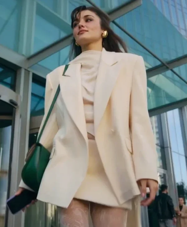 Reminder S01 Hande Erçel White Coat